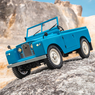1:12 Land Rover Series II RTR | Scale RC Off-Roader | FMS